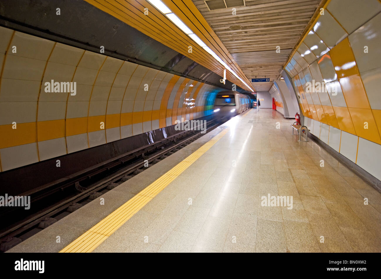 Underground metro train approching a station platform Stock Photo - Alamy