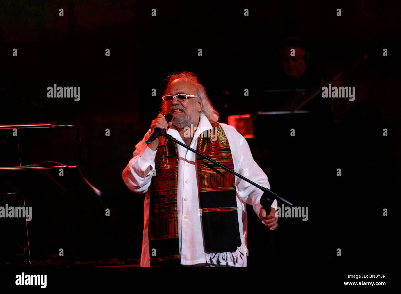 Demis roussos live hi-res stock photography and images - Alamy