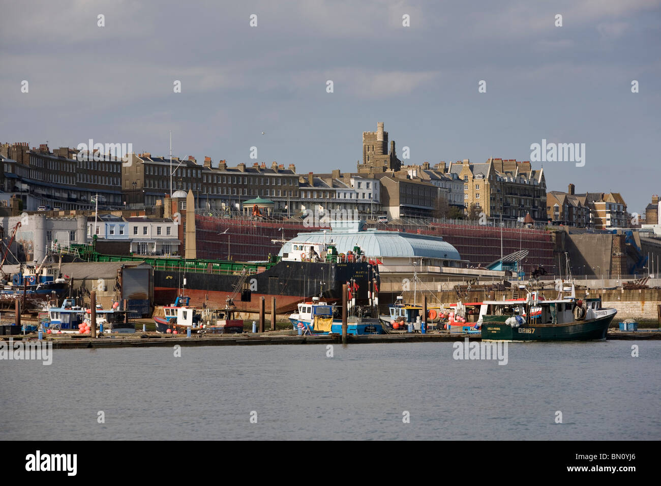 Commercial port of ramsgate hi-res stock photography and images - Alamy
