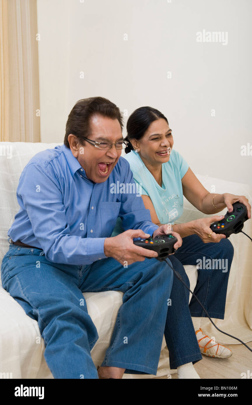 70s Video Game Controller High Resolution Stock Photography and Images ...