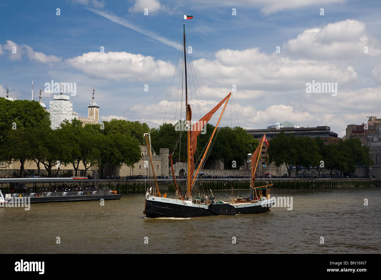 Thames Barge Mast High Resolution Stock Photography and Images - Alamy