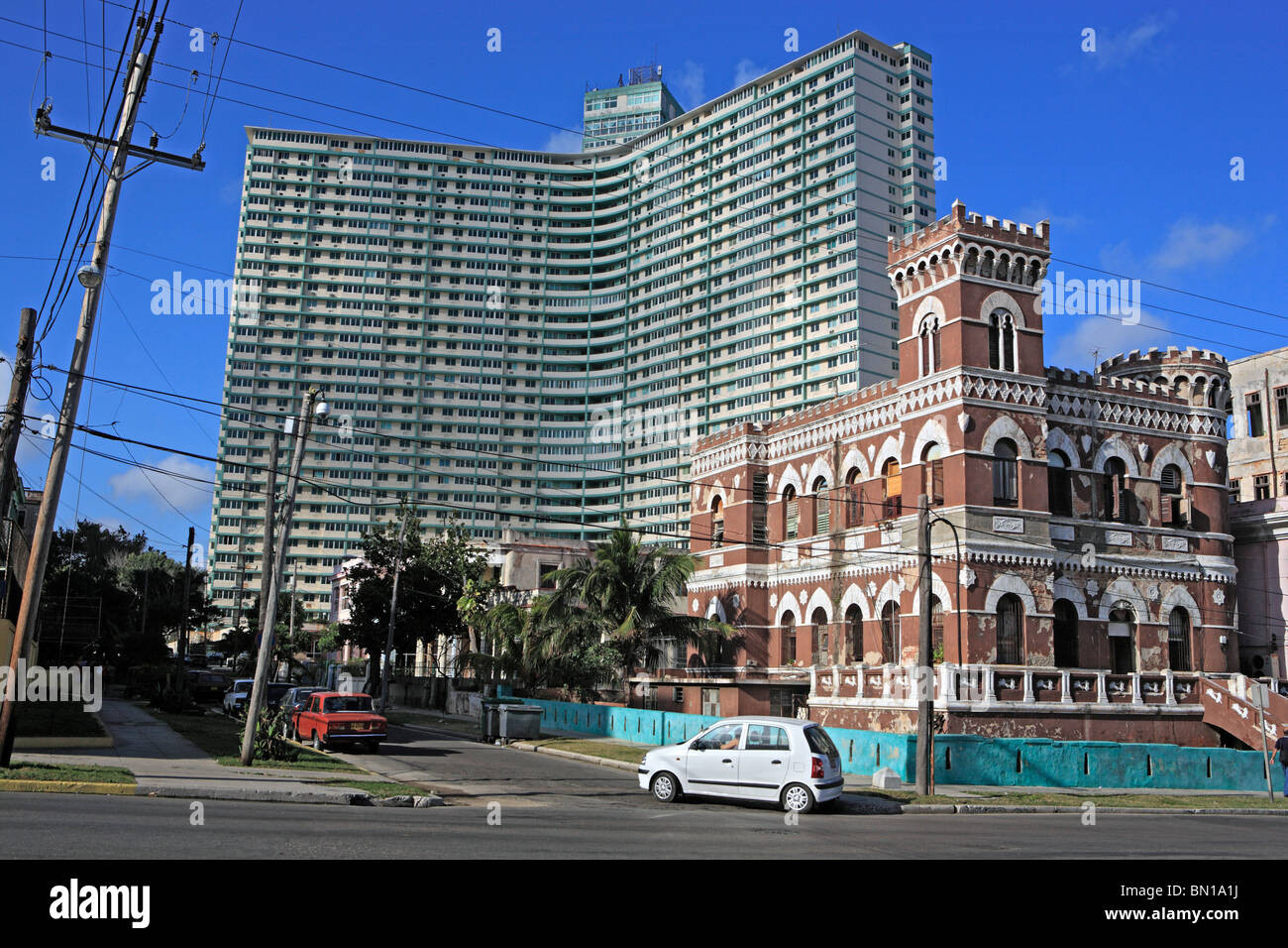 Edificio Focsa (1956), Havana, Cuba Stock Photo - Alamy