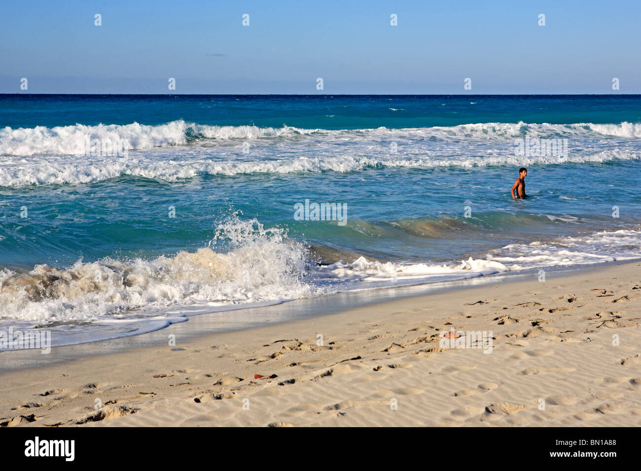 Sea beach, Varadero, province of Matanzas, Cuba Stock Photo - Alamy