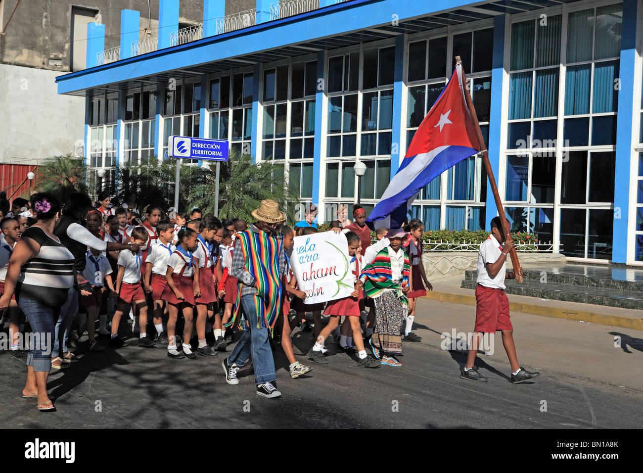Old cuban flag hi-res stock photography and images - Alamy