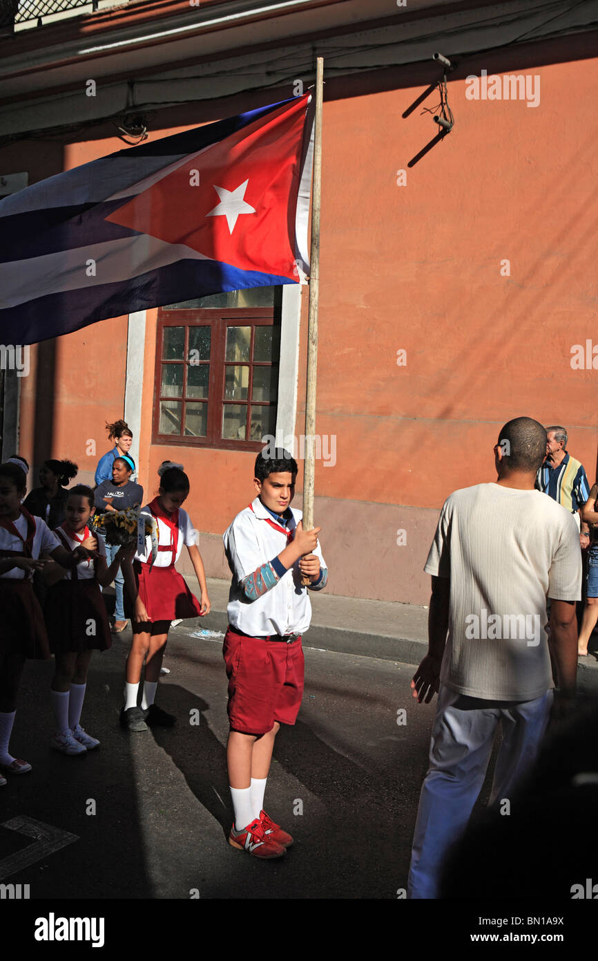 Old cuba flag hi-res stock photography and images - Alamy