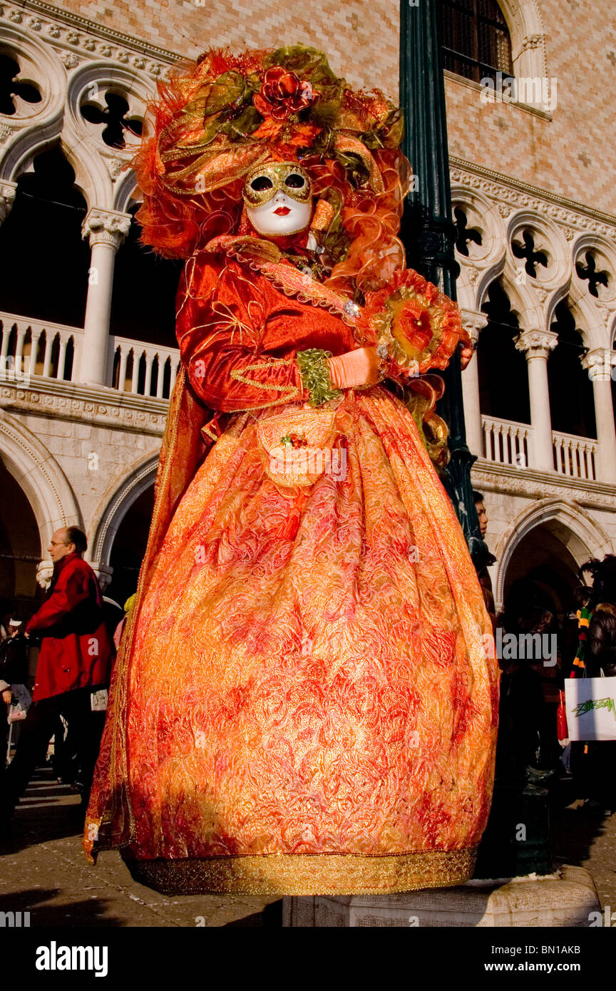 Italy, Venice Carnival Mask and costume Stock Photo - Alamy