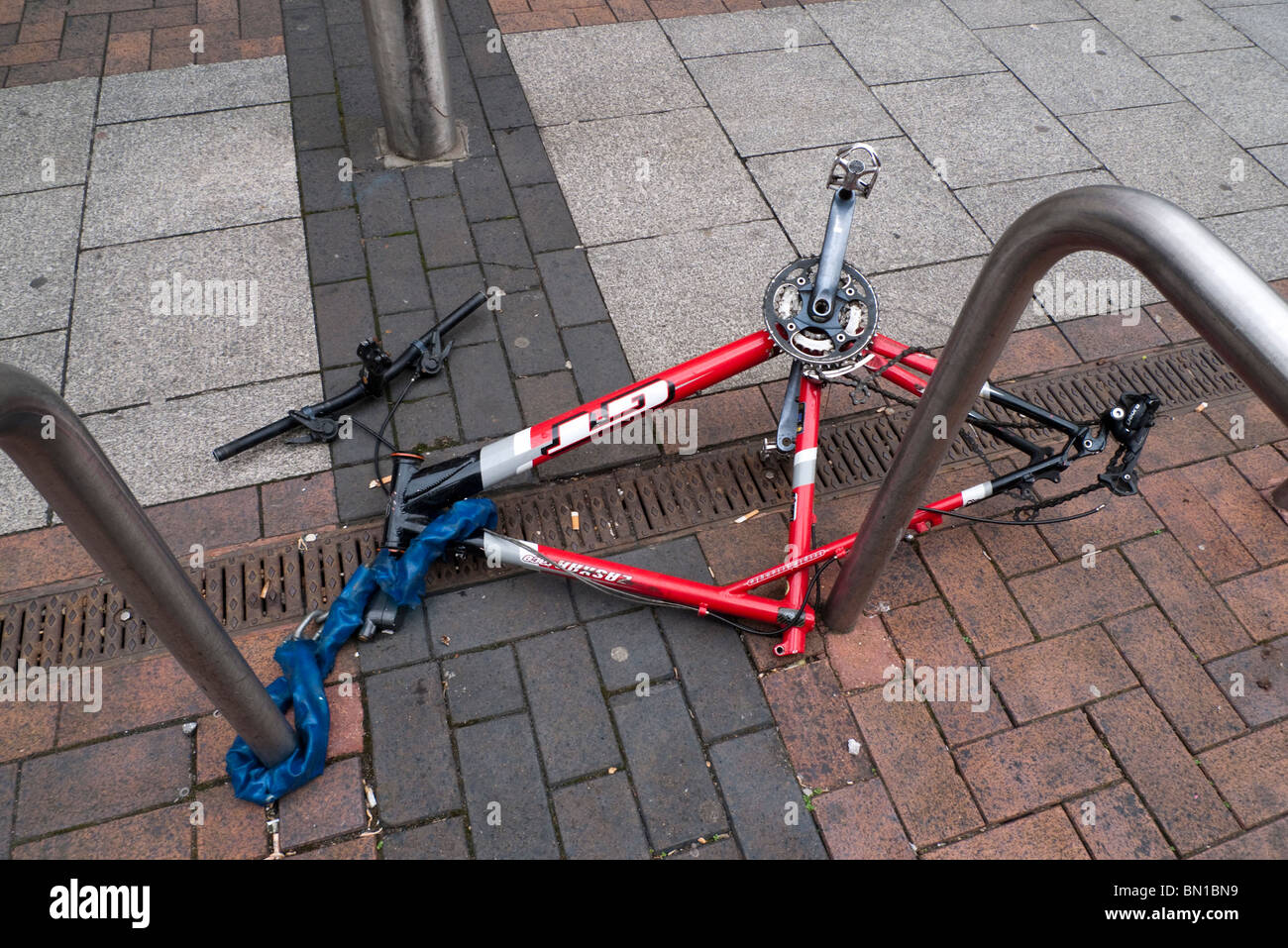 Vandalized and damaged bicycles on cycle parking places Stock Photo - Alamy