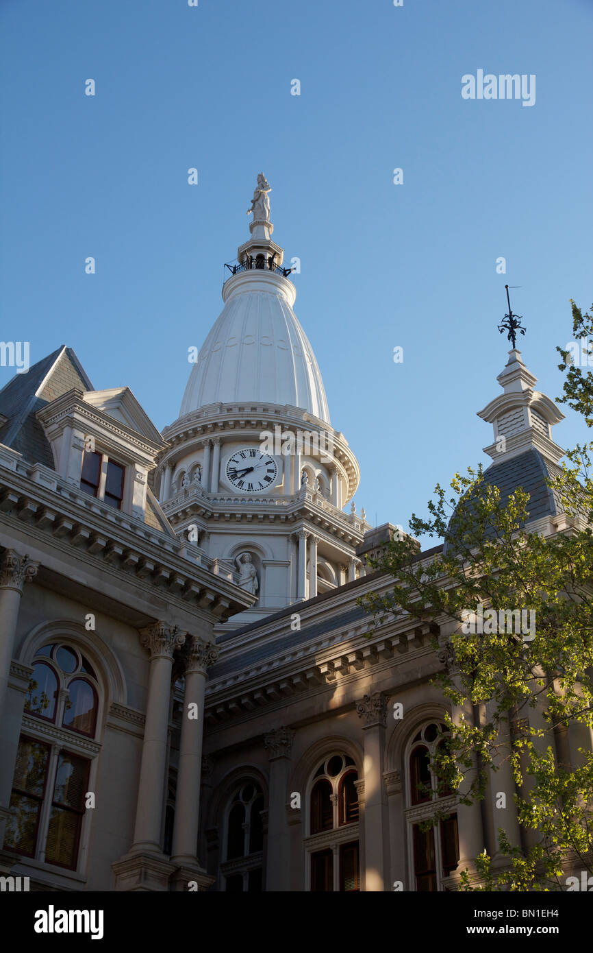 Tippecanoe County Courthouse clock tower and dome Stock Photo - Alamy