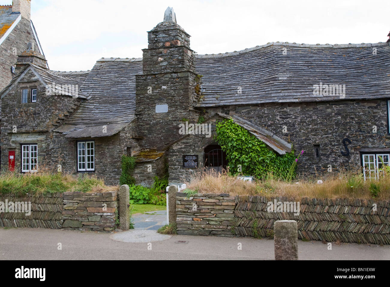 The ancient post office in Britain, Tintagel, Cornwall, England, Great ...