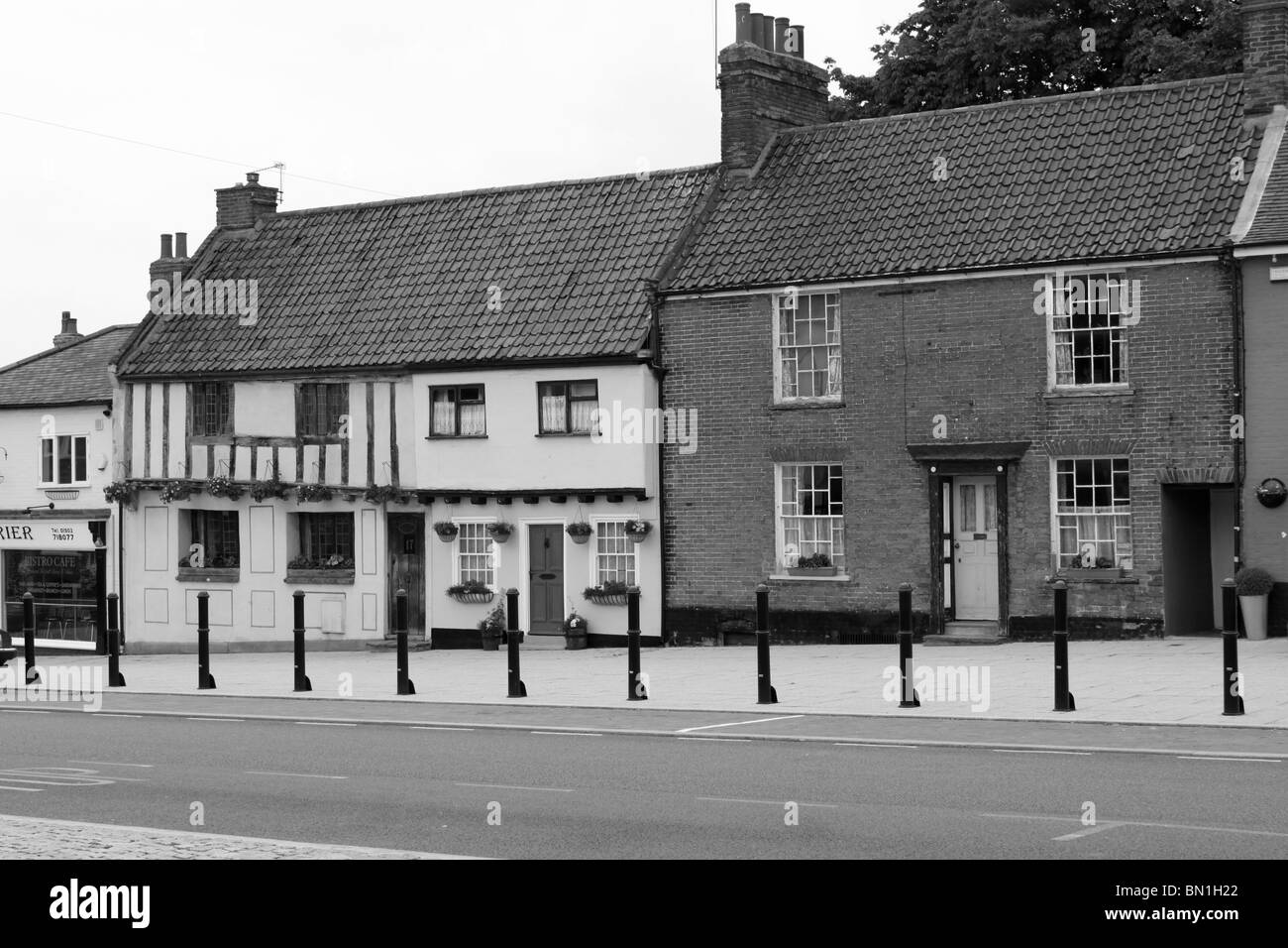 Timber frame building restoration Black and White Stock Photos & Images ...