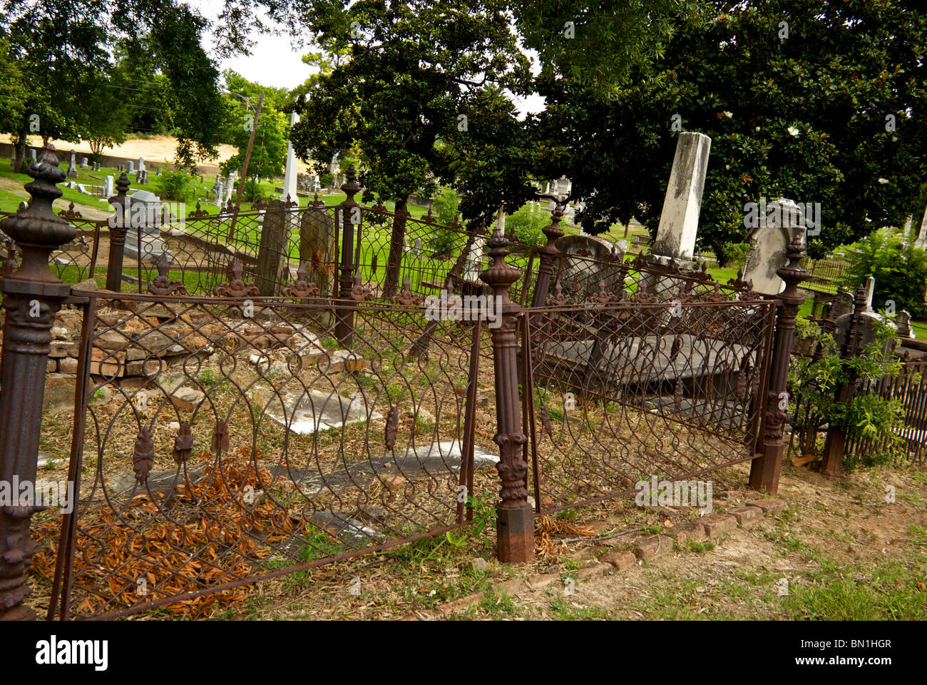 Oakland cemetery hi-res stock photography and images - Alamy