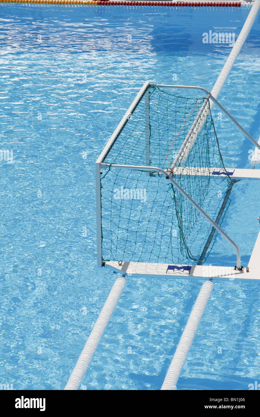empty olympic type water polo swimming pool Stock Photo - Alamy