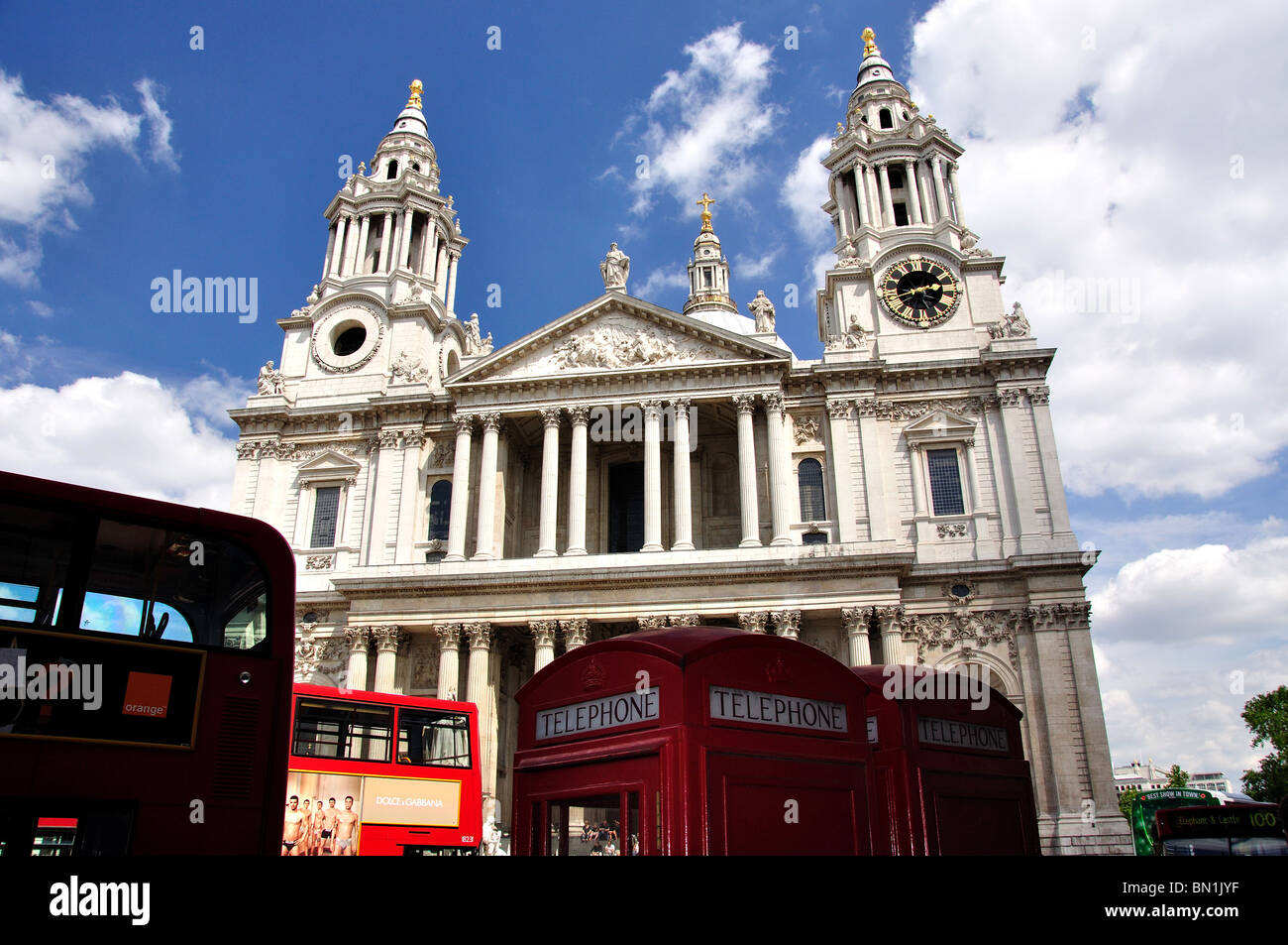 Great West Door, St.Paul's Cathedral, Ludgate Hill, City of London ...
