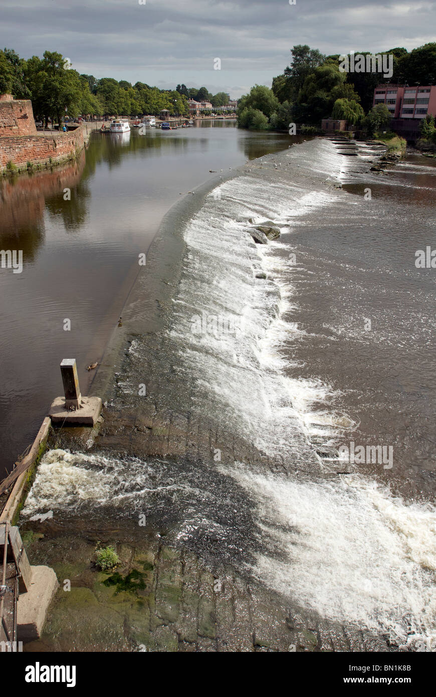 The weir on the river Dee at Chester Stock Photo - Alamy