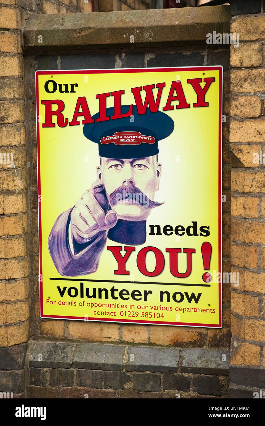 Train station poster advertising uk hi-res stock photography and images ...