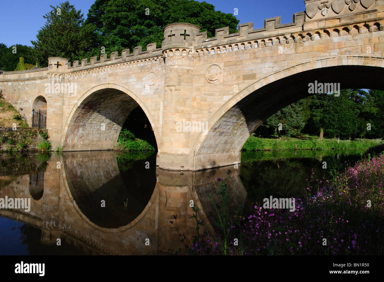 Alnwick Castle, The Lion Bridge, Robert Adam Stock Photo - Alamy