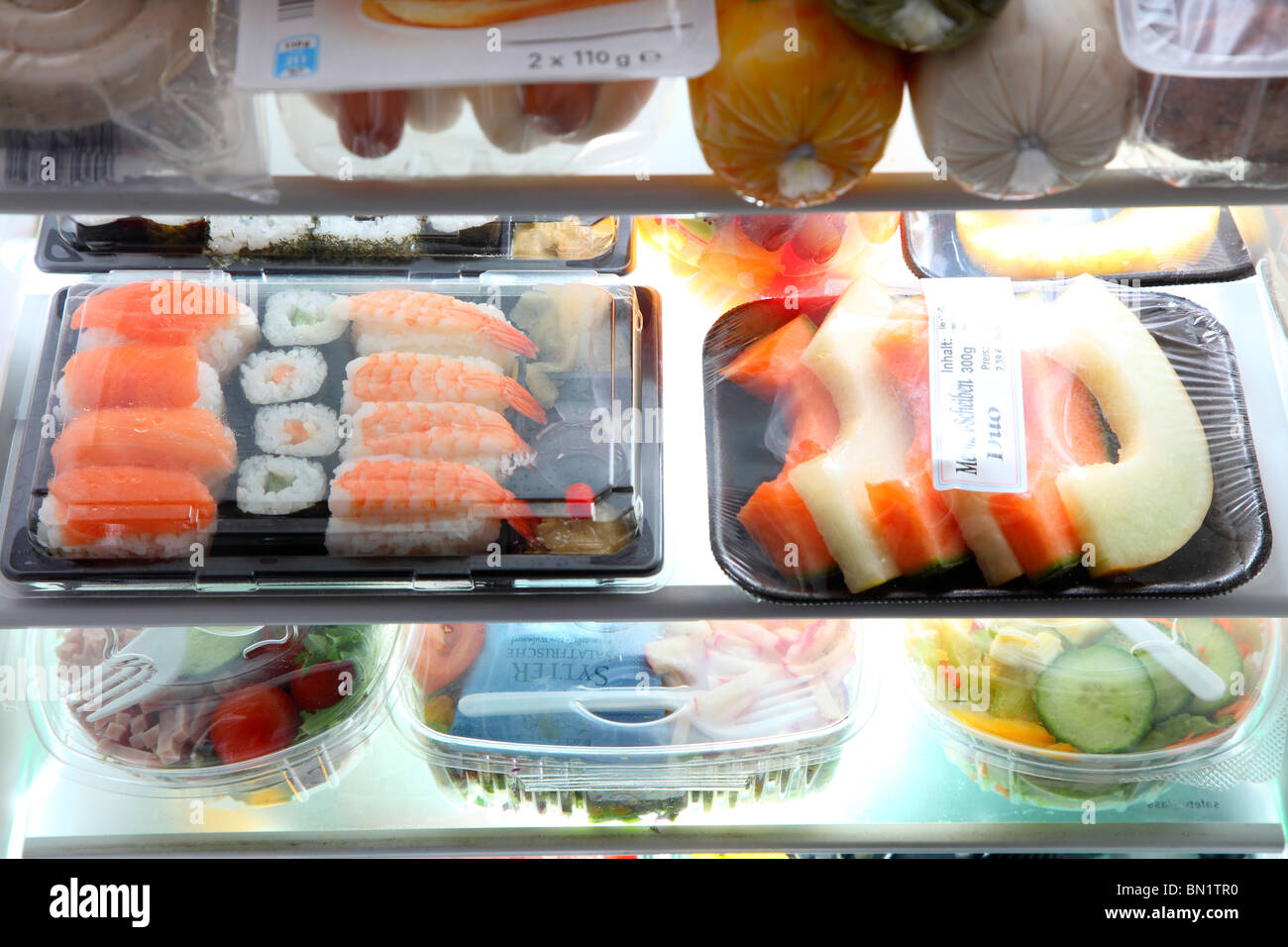 Convenience food products hi-res stock photography and images - Alamy