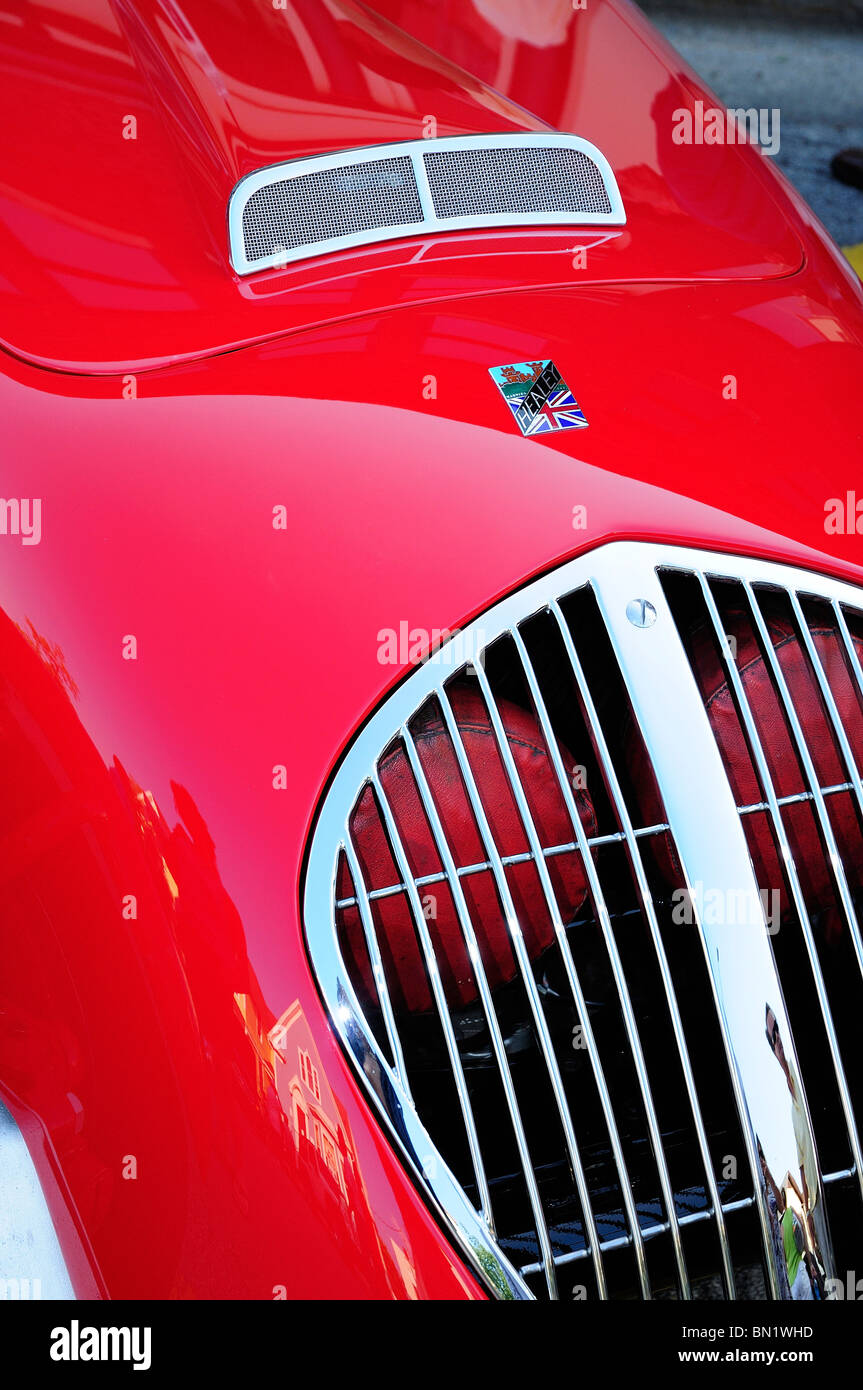Healey car logo hi-res stock photography and images - Alamy