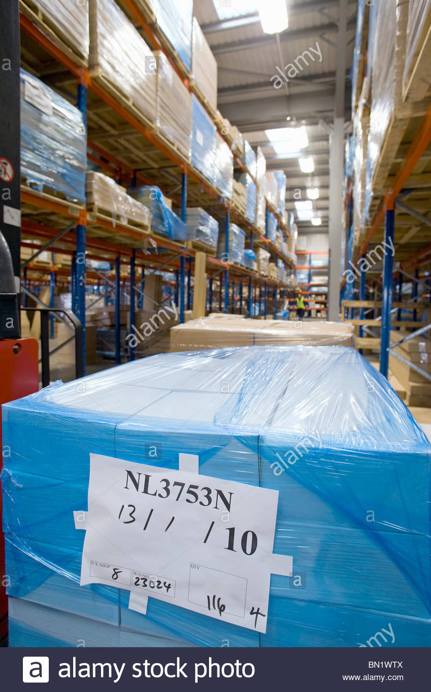 Pallet Wrapped Stock Photos & Pallet Wrapped Stock Images - Alamy