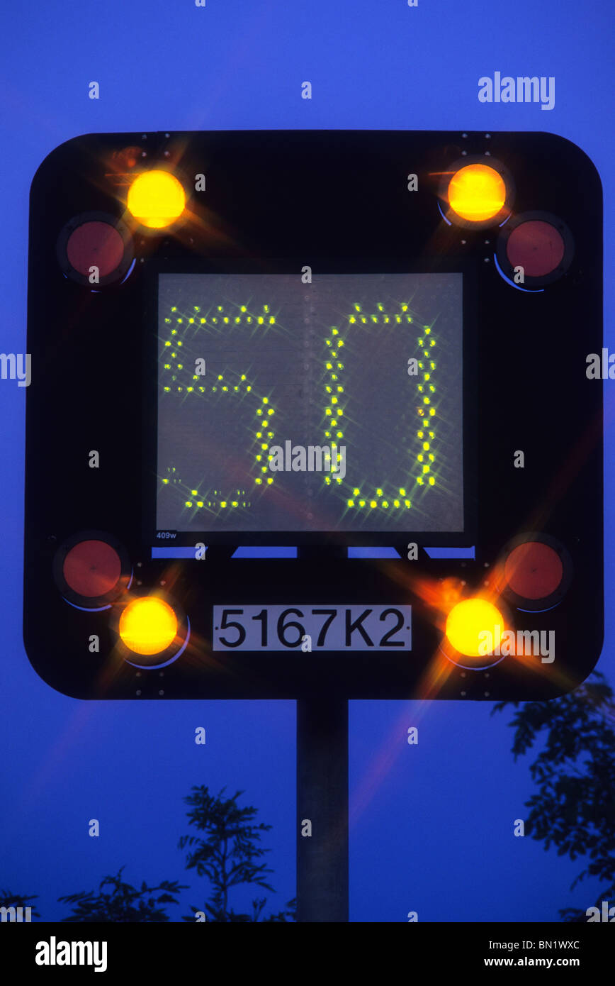 50mph Stock Photos & 50mph Stock Images - Alamy