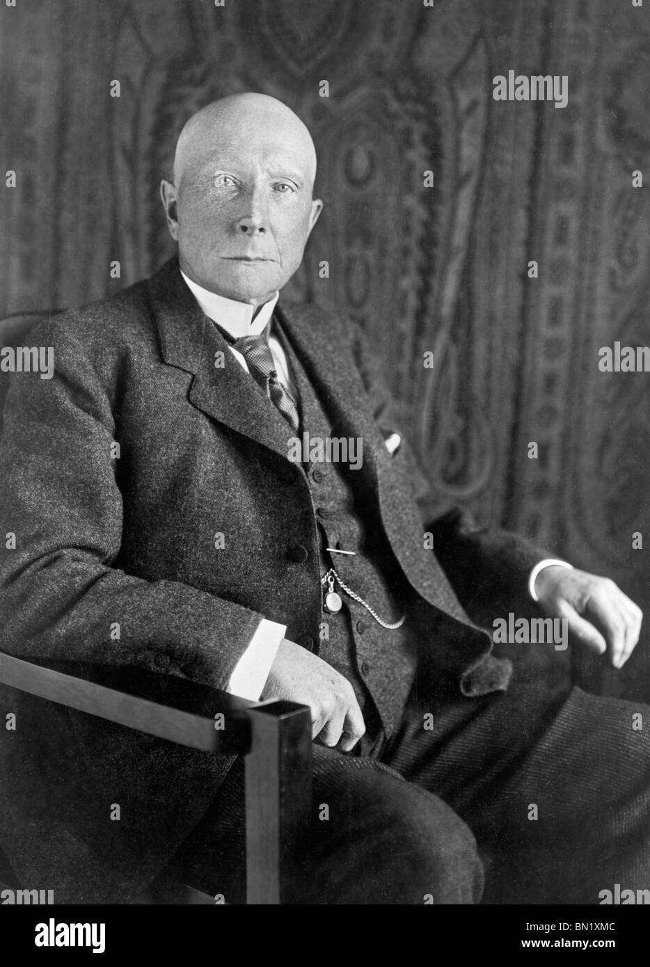 Portrait photo circa 1909 of billionaire American industrialist John ...