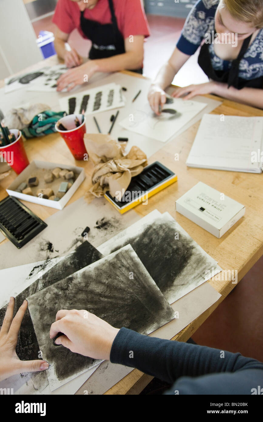 Art students drawing with charcoal Stock Photo - Alamy