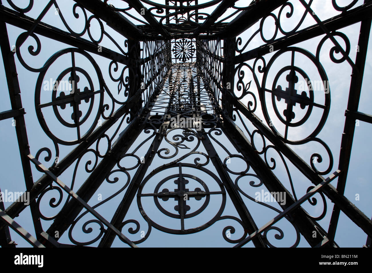 Metal framework seen by the inside Stock Photo - Alamy