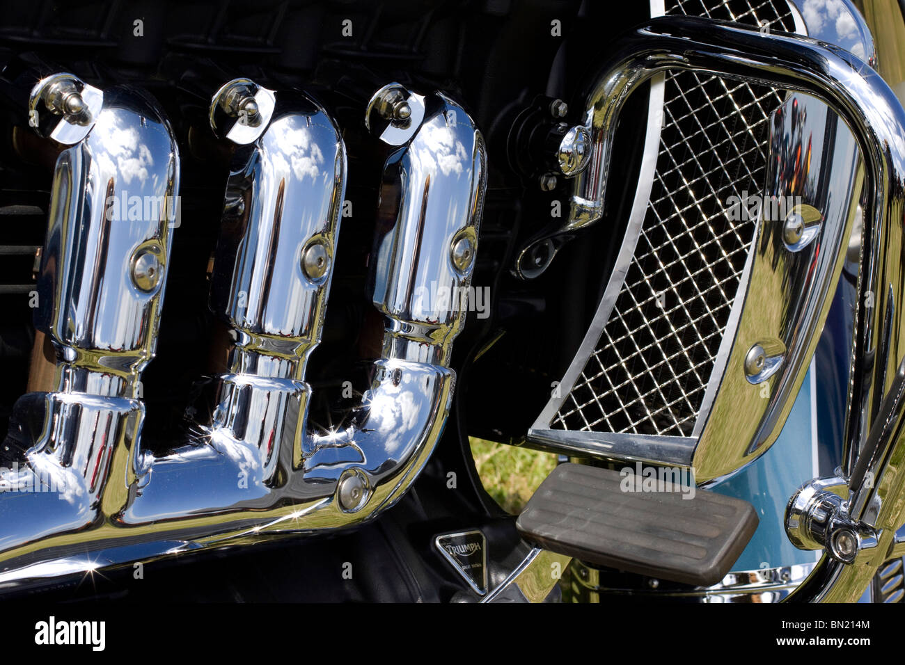 A Exhaust system on a Harley Davidson Motor Bike Stock Photo - Alamy