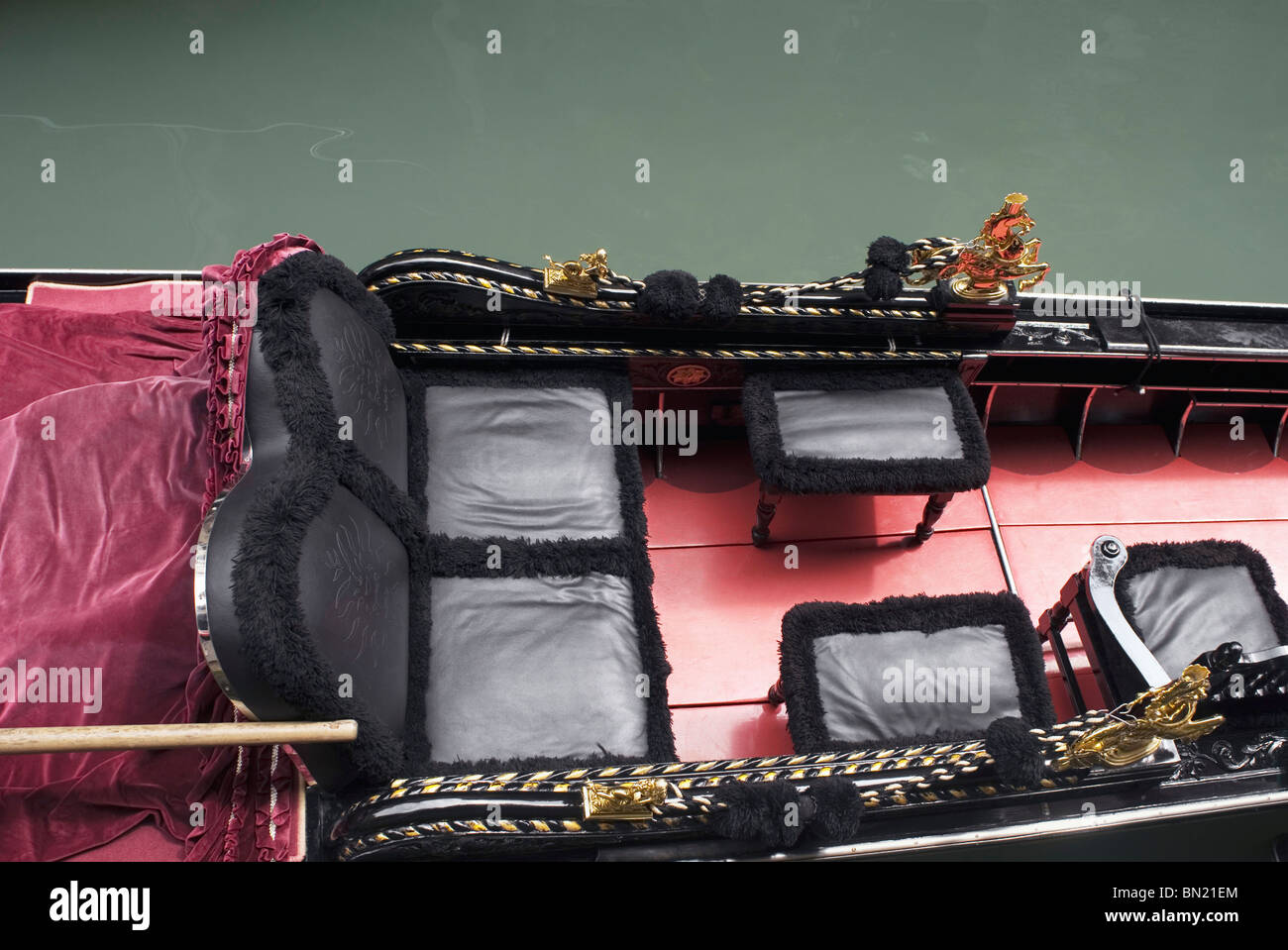 overhead view of a gondola in Venice Stock Photo - Alamy