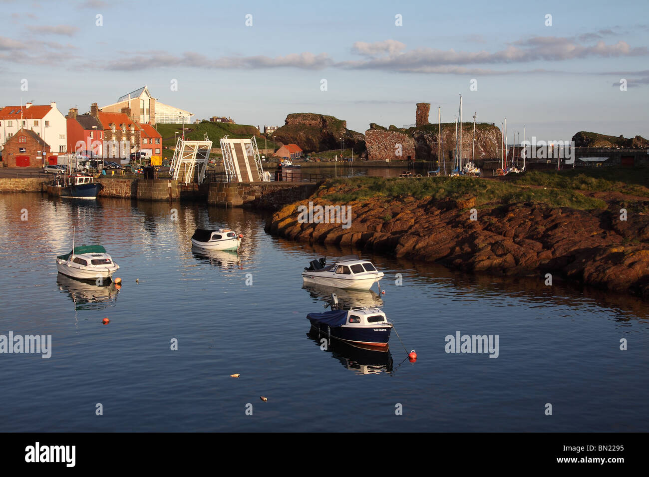 Dunbar fishing boat hi-res stock photography and images - Alamy