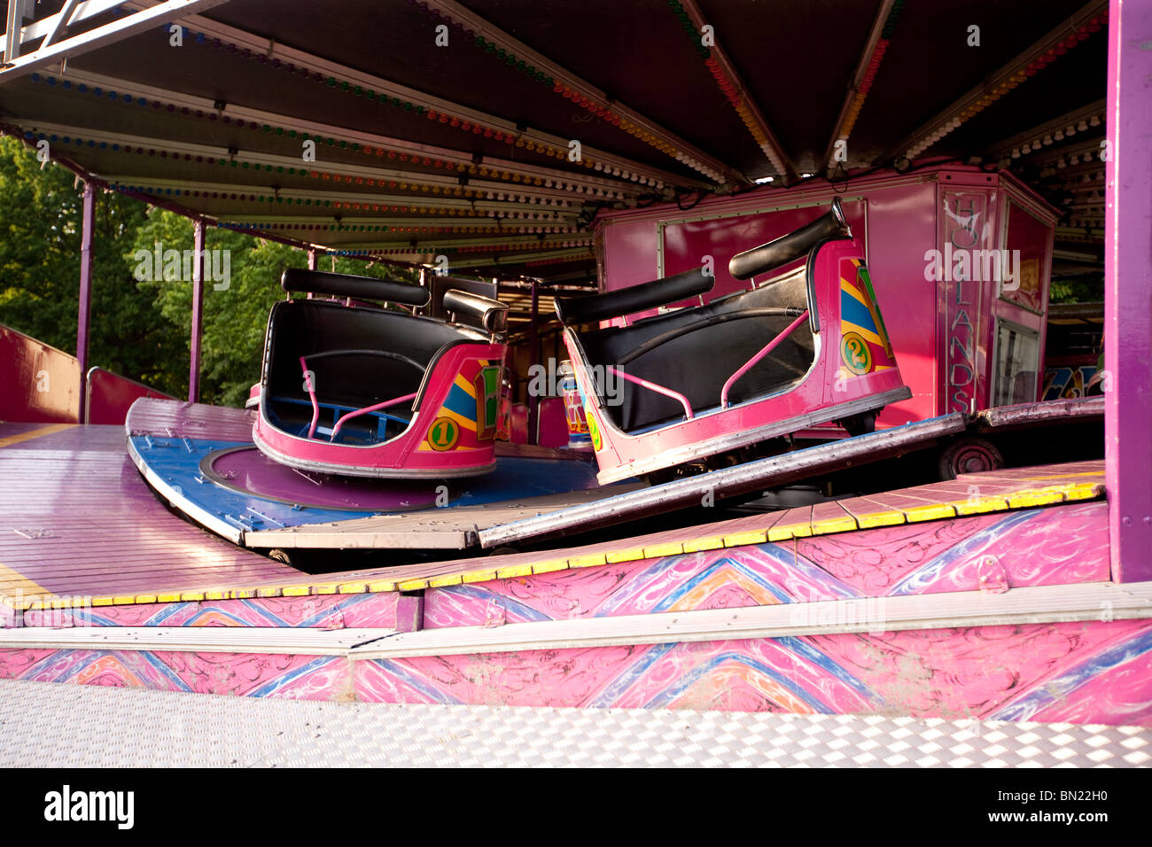 fairground ride - waltzer Stock Photo - Alamy