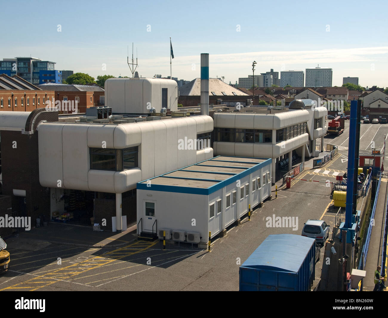 Ferry ticket offices hi-res stock photography and images - Alamy