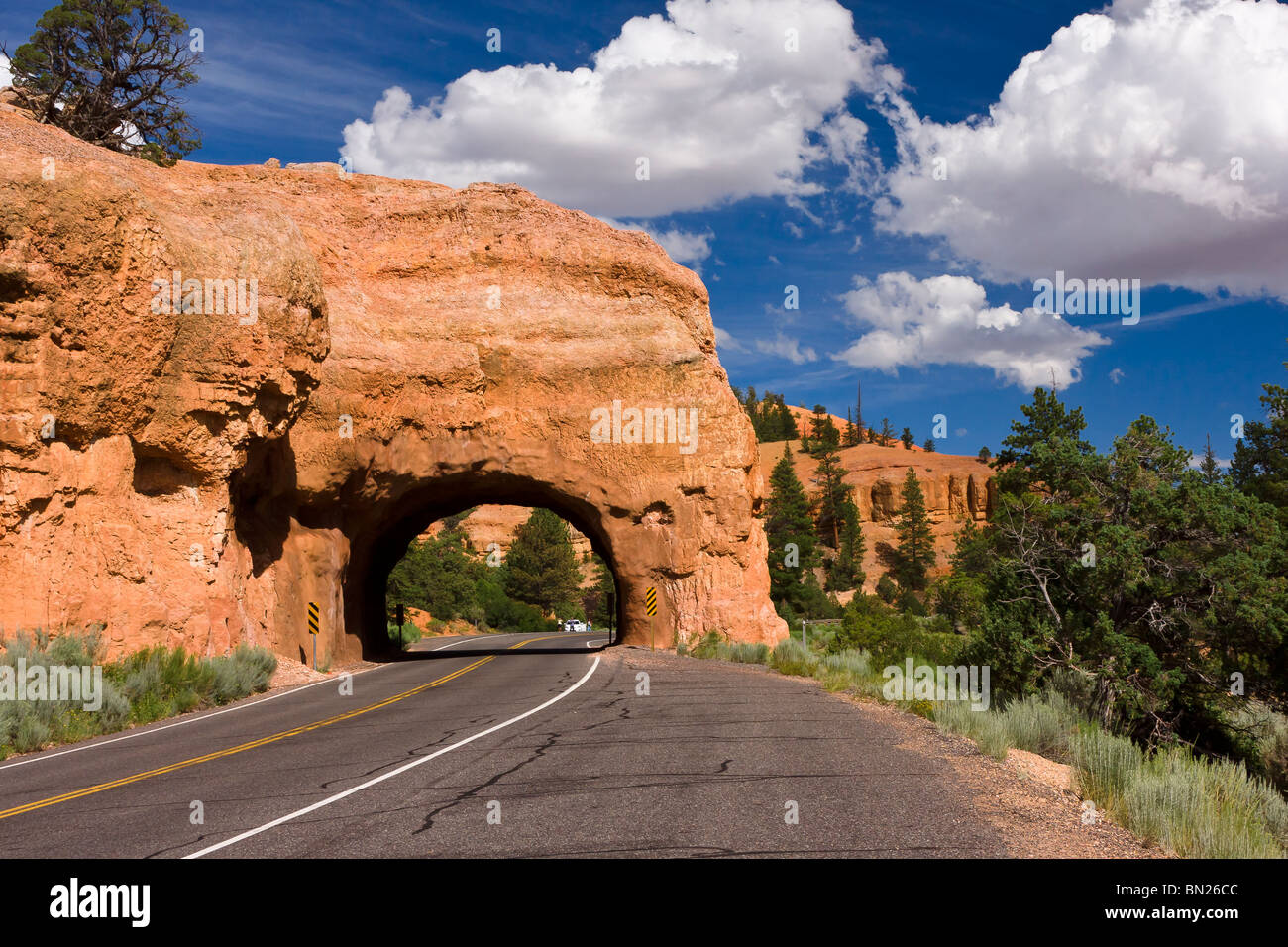 Red Canyon Arch, on the Road to Bryce Canyon, Utah Stock Photo - Alamy