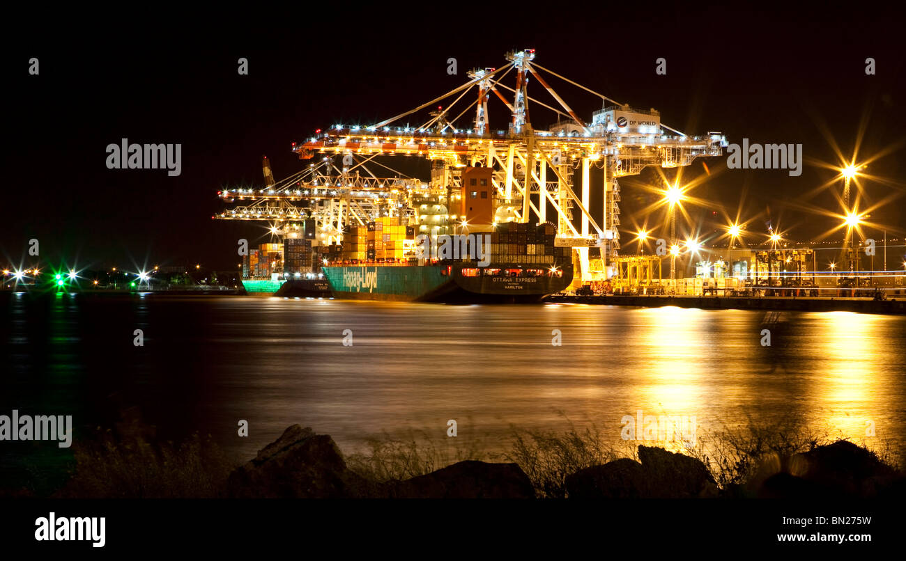 Melbourne Docks High Resolution Stock Photography and Images - Alamy
