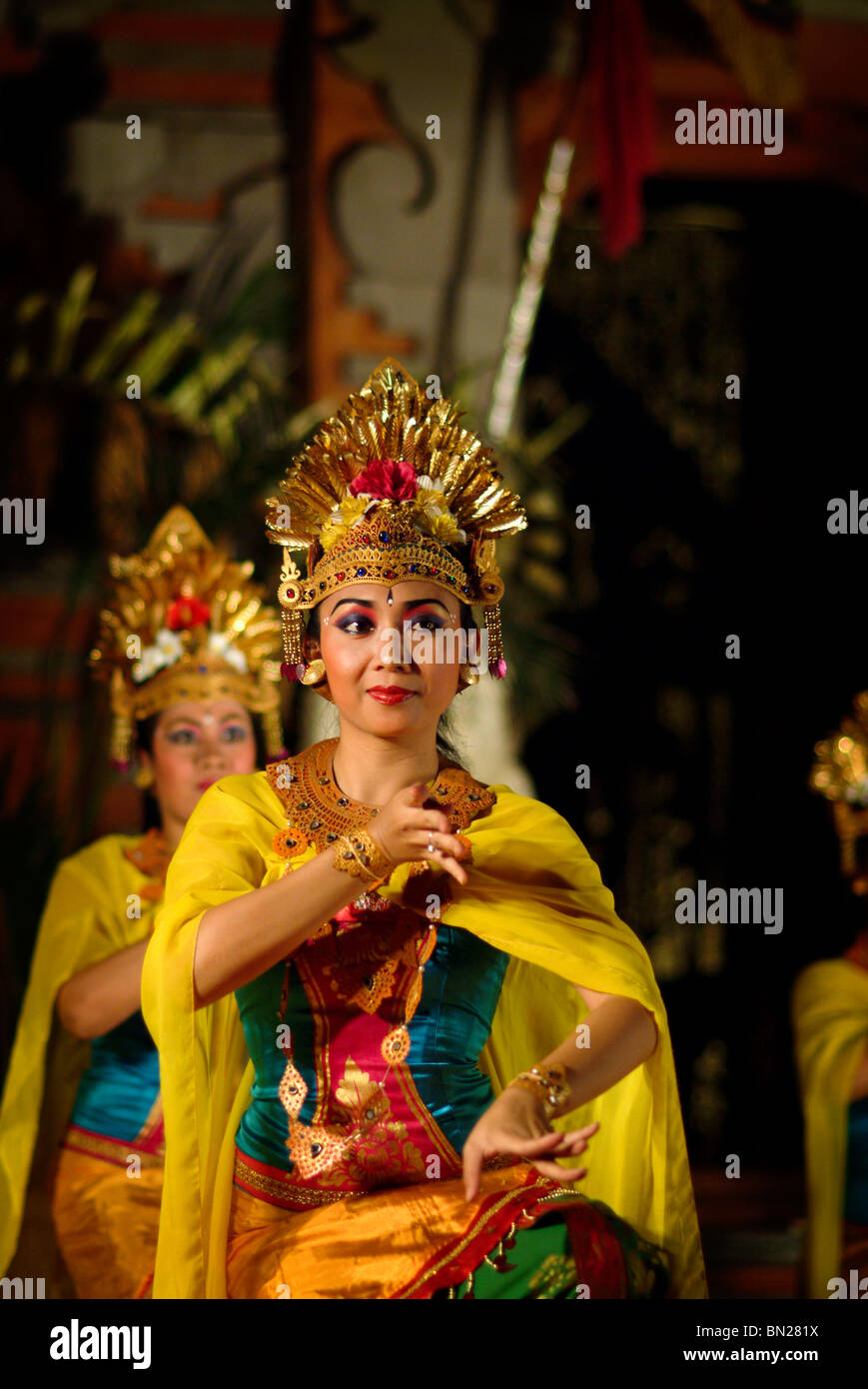 Ramayana ballet in ubud palace hi-res stock photography and images - Alamy