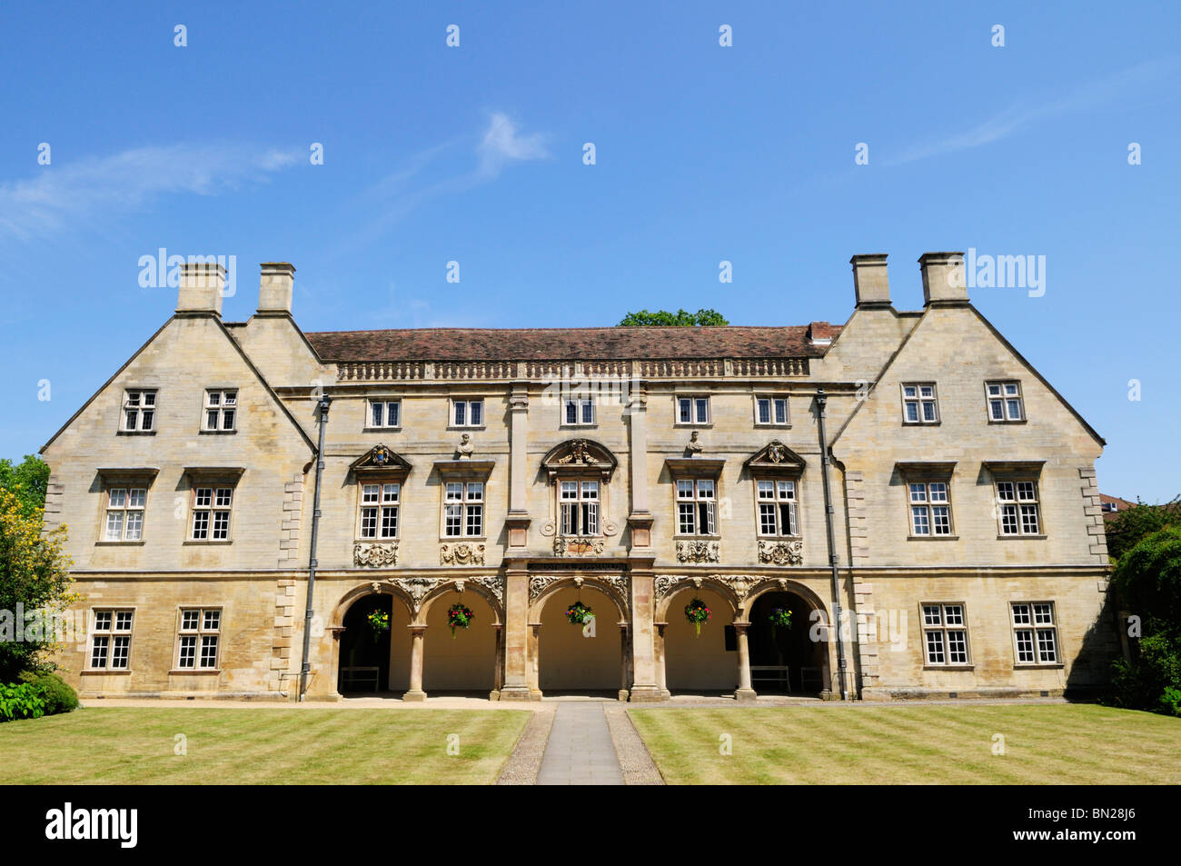 University of cambridge pepys library hi-res stock photography and ...