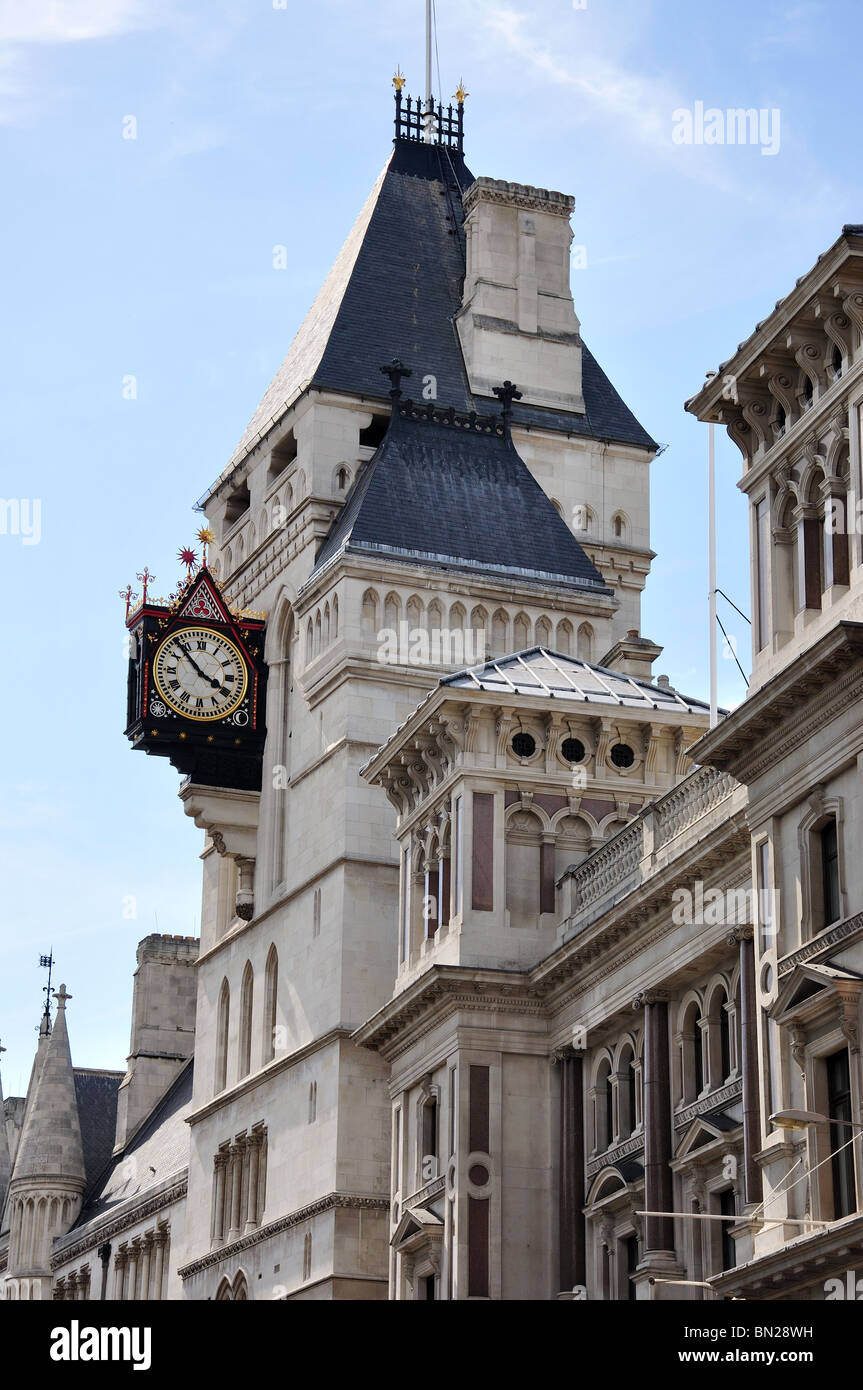 Royal courts of justice clock hi-res stock photography and images - Alamy