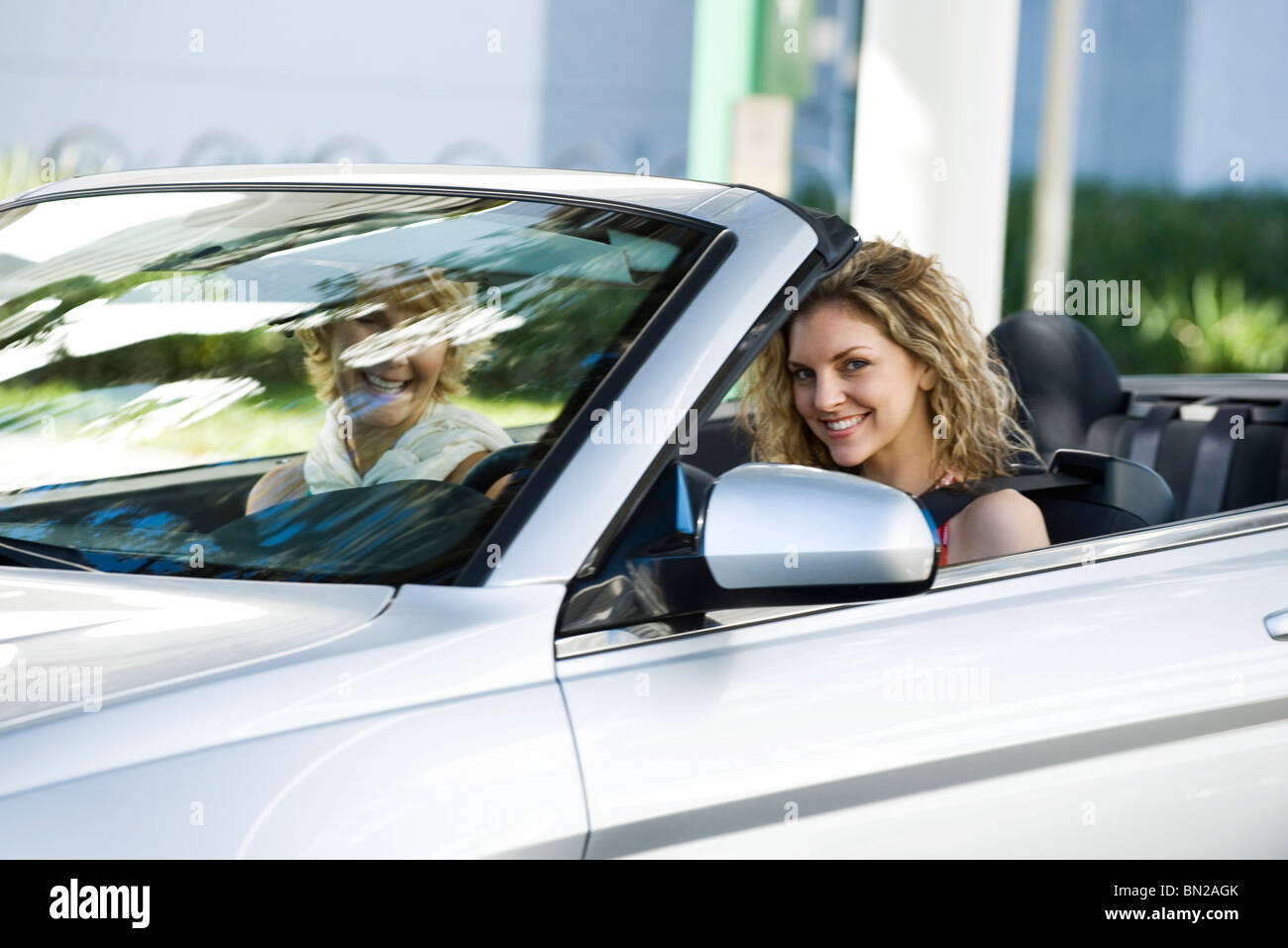 Young drivers and friends hi-res stock photography and images - Alamy