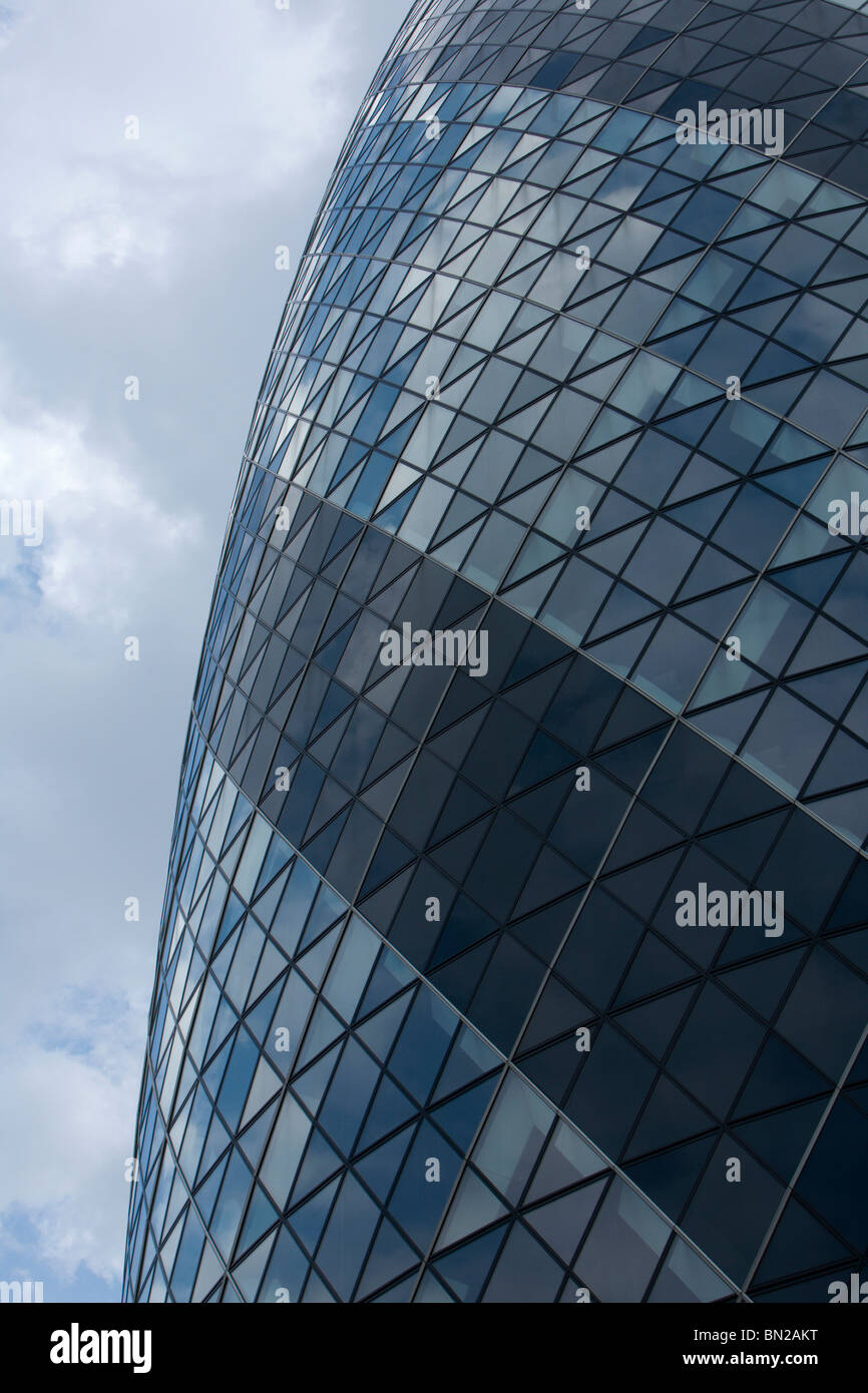 london architecture detail Gherkin shaped Swiss Re Building Stock Photo ...