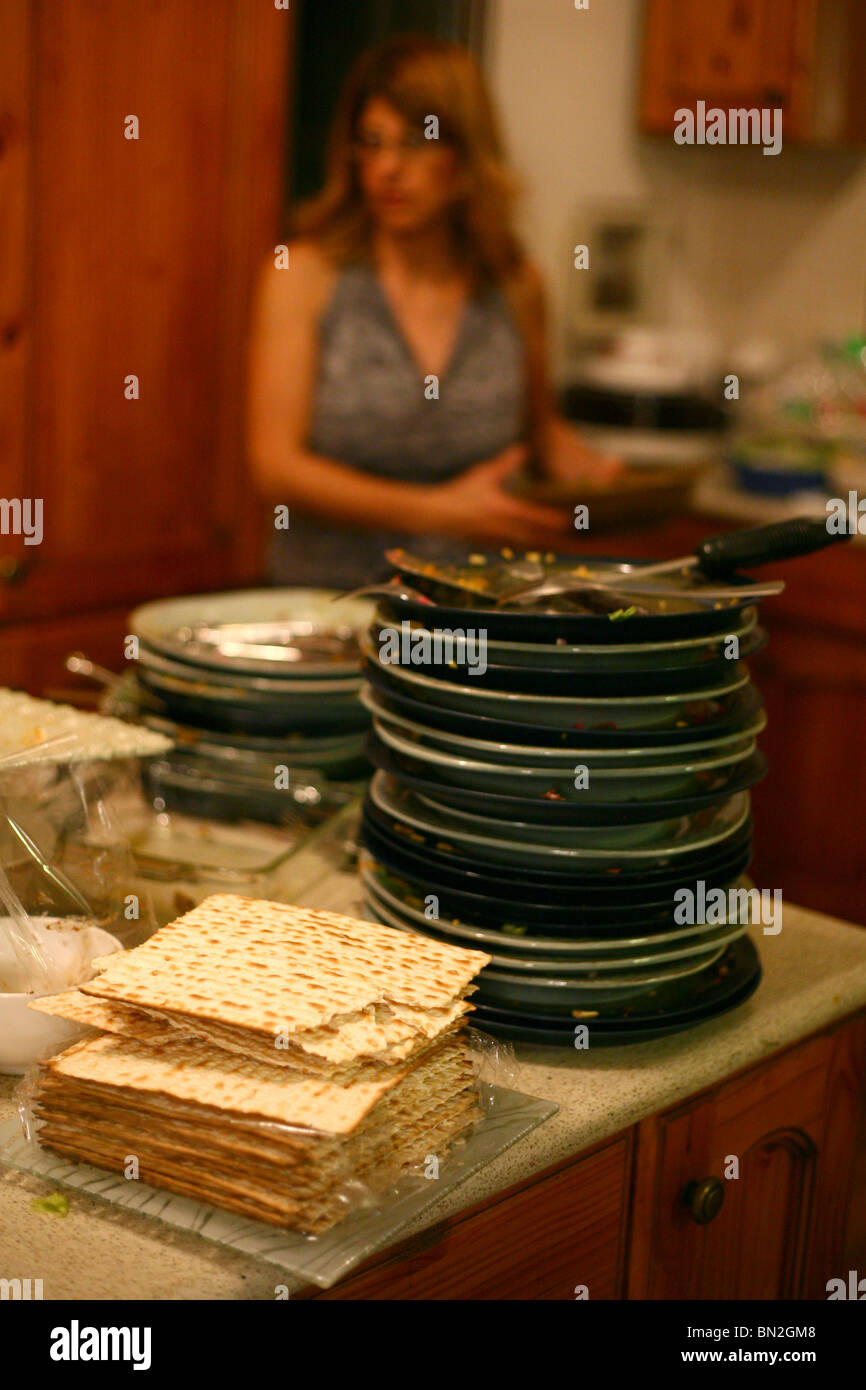 An israeli family attending a "Seder", the traditional passover dinner ...