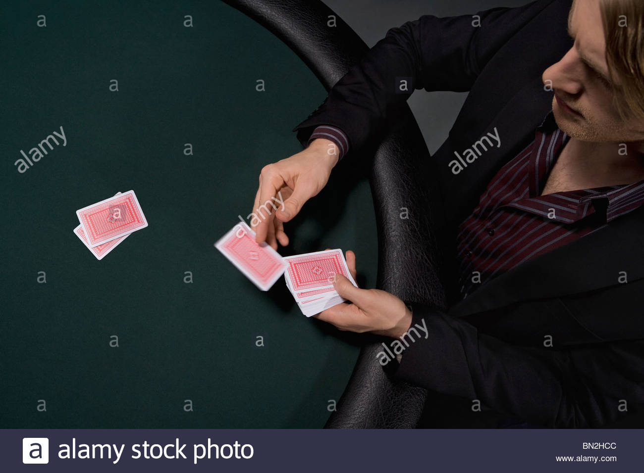 Dealing Cards Stock Photos & Dealing Cards Stock Images - Alamy