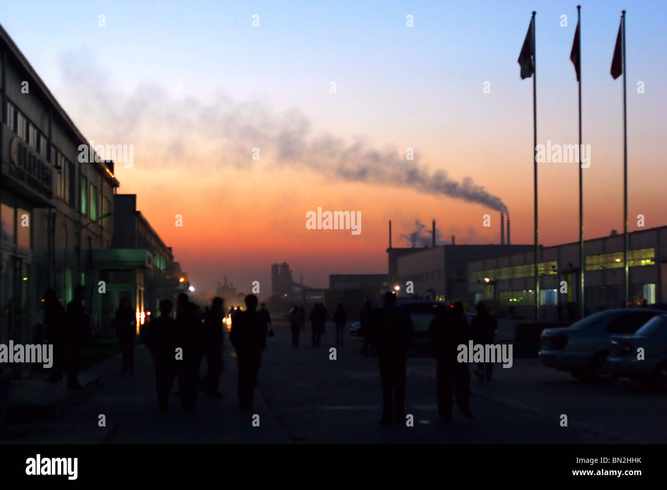 Factory workers china leave hi-res stock photography and images - Alamy