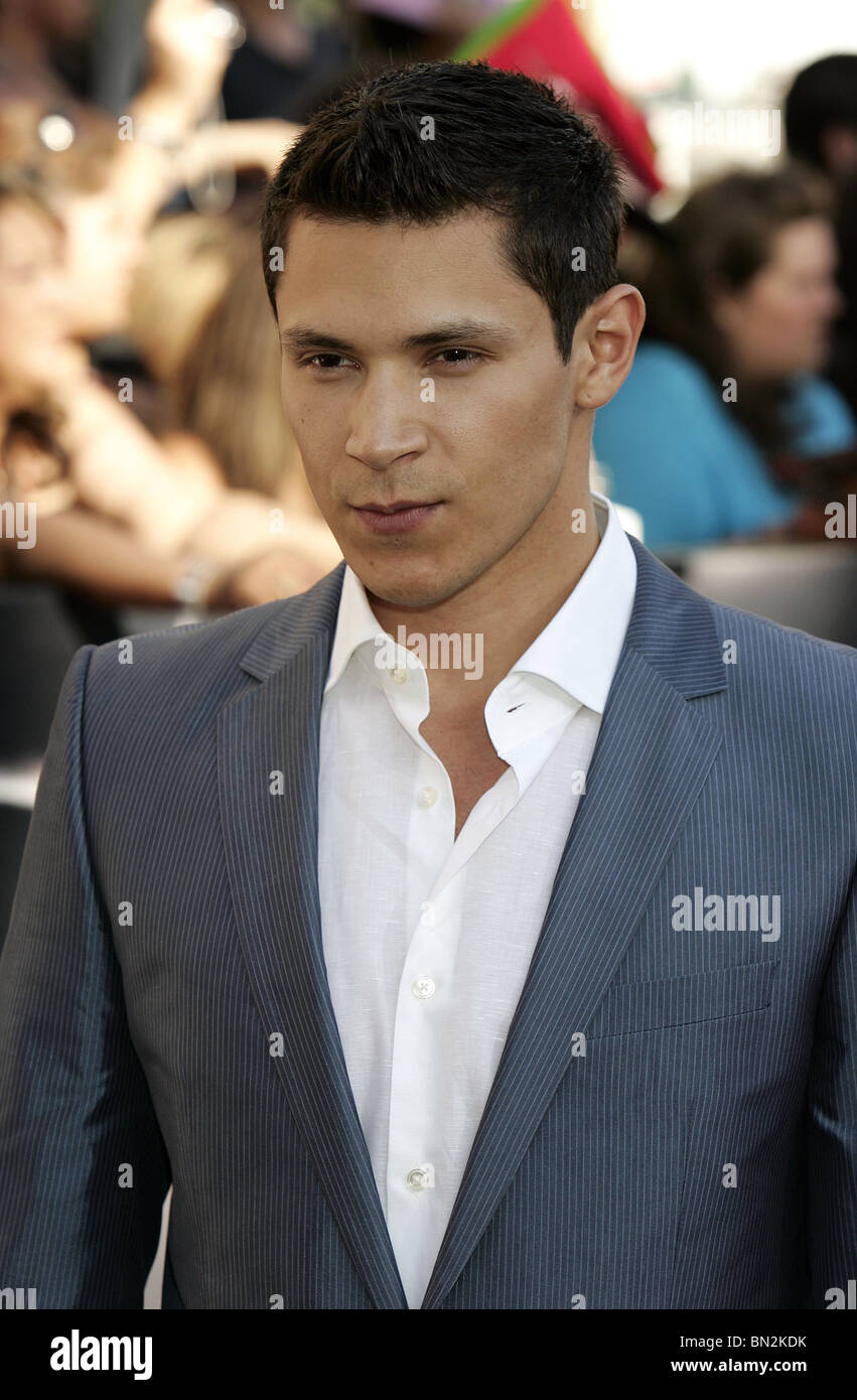 ALEX MERAZ THE TWILIGHT SAGA: ECLIPSE PREMIERE NOKIA THEATRE LOS ...