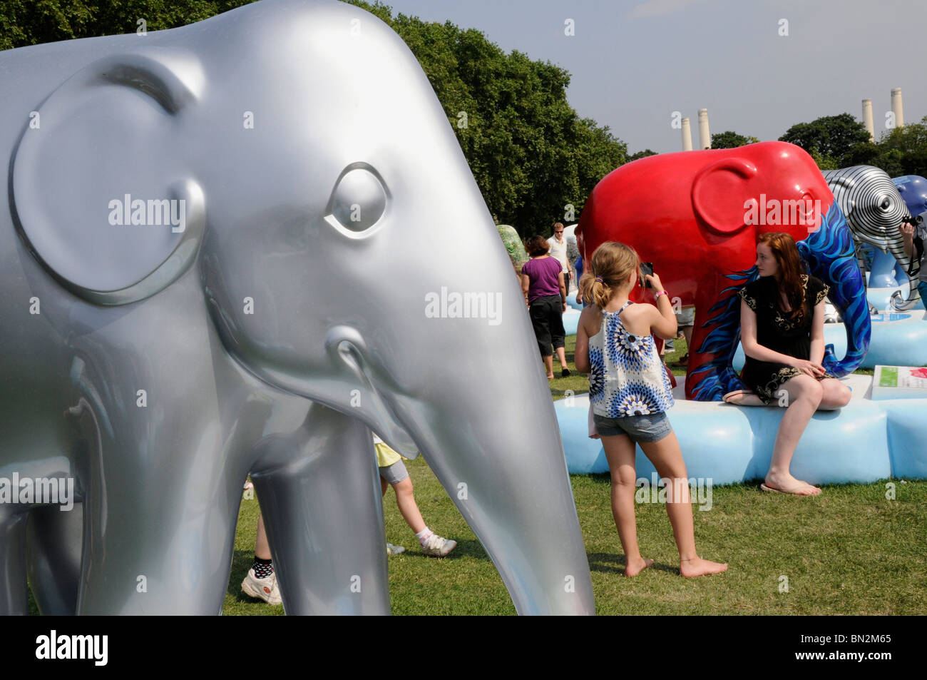 The Elephant Parade, painting a brighter future for the endangered ...