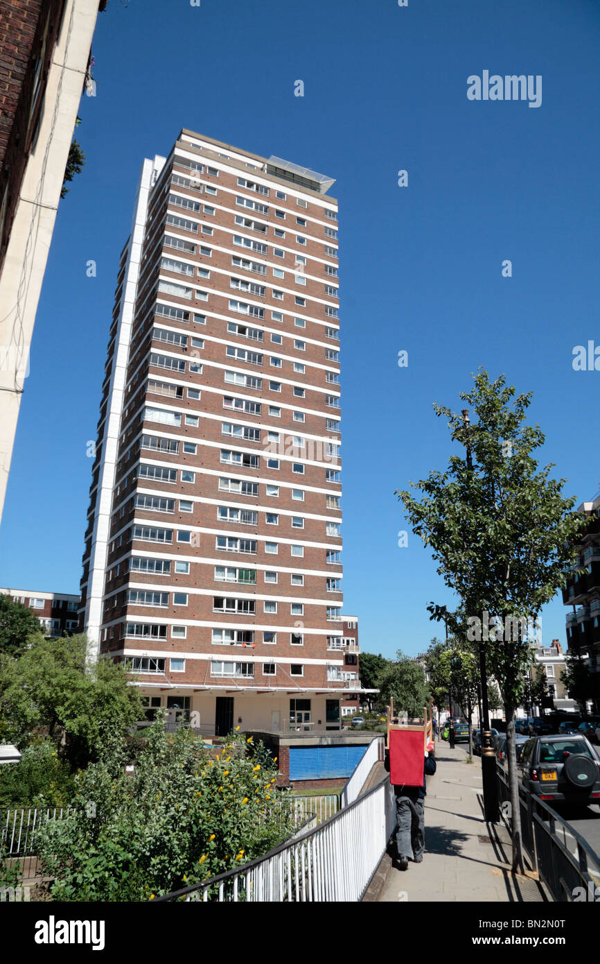 Glastonbury House tower block on Warwick Way, Pimlico, London, UK Stock ...