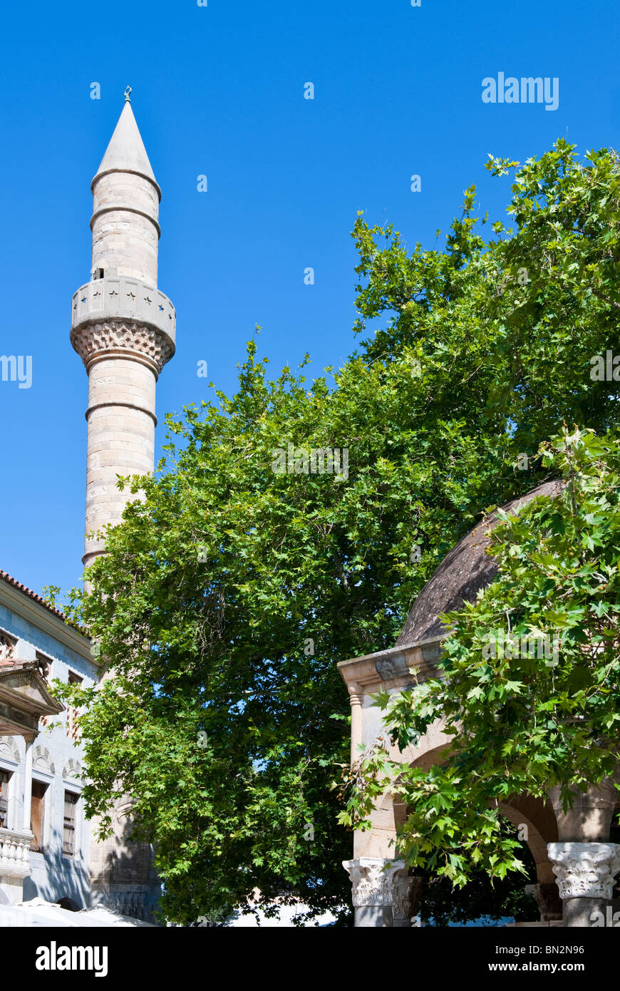 Tree of hippocrates kos hi-res stock photography and images - Alamy