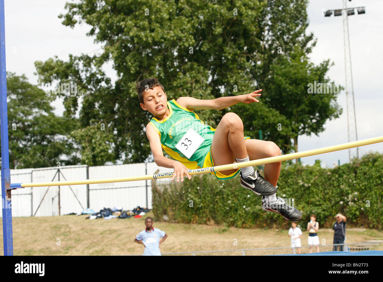 11-12 year olds compete in the Croydon primary schools' athletics ...