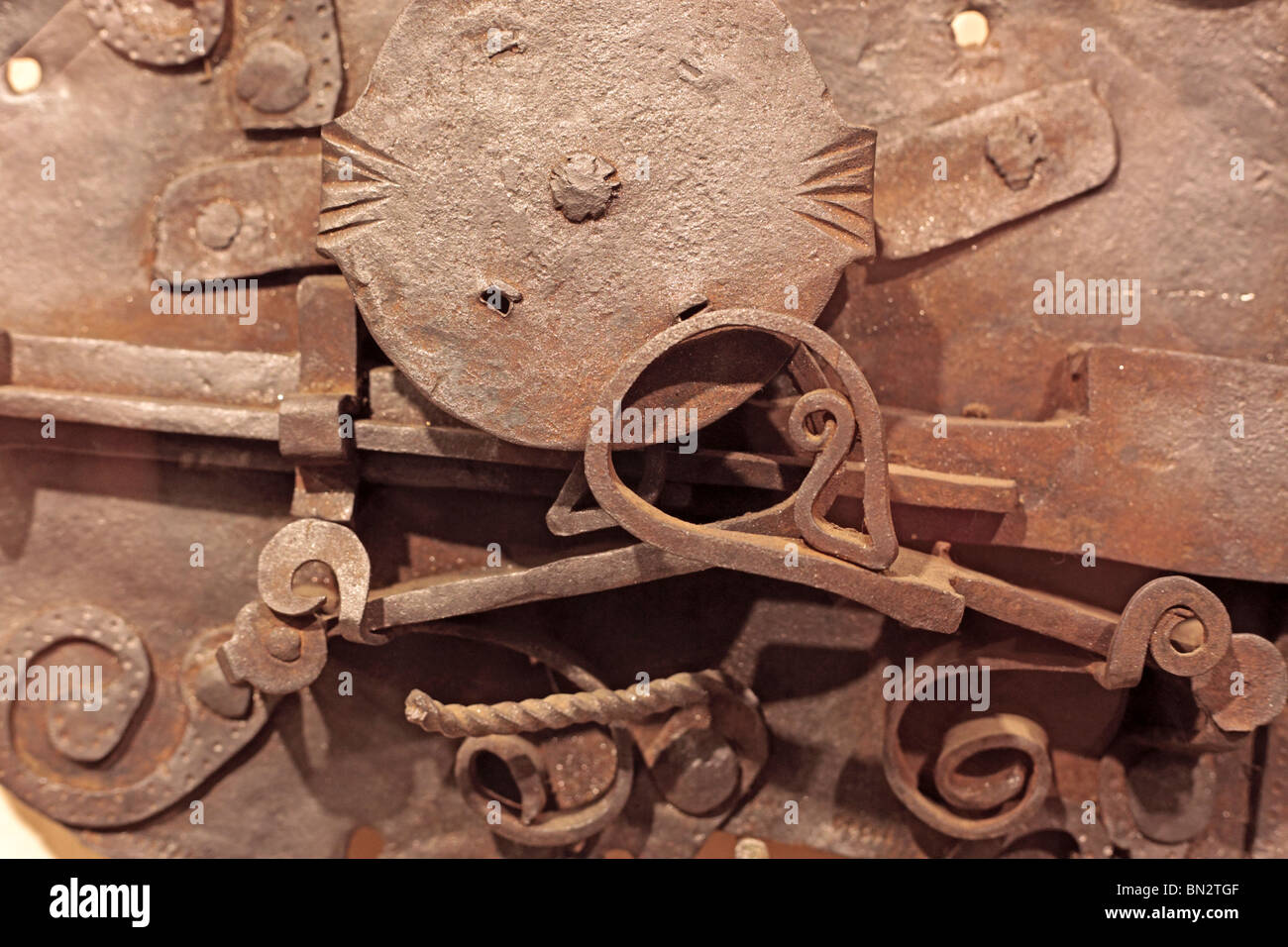 Old lock mechanism hi-res stock photography and images - Alamy