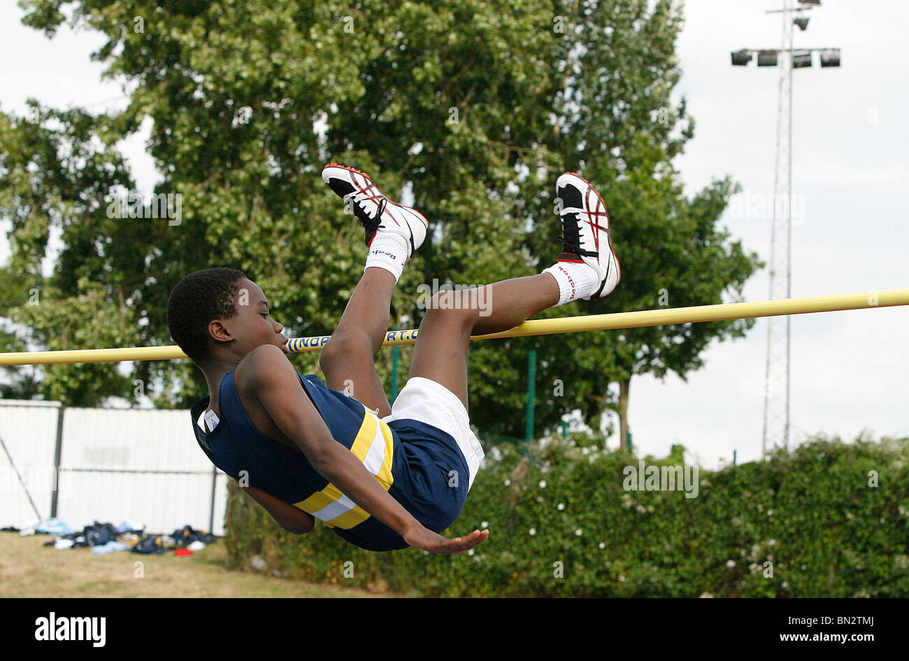 11-12 year olds compete in the Croydon primary schools' athletics ...