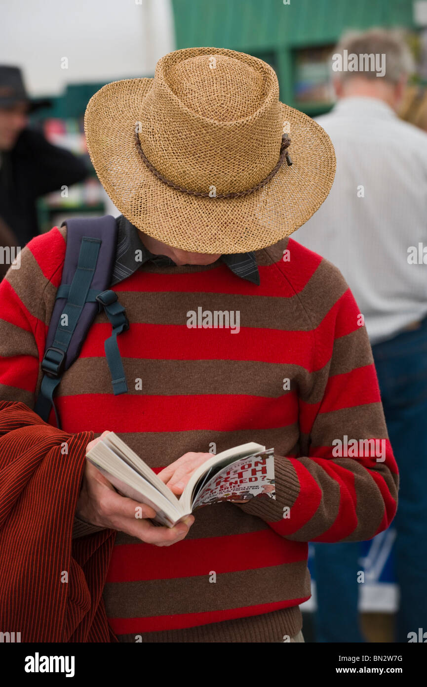 Festivals hat hi-res stock photography and images - Alamy